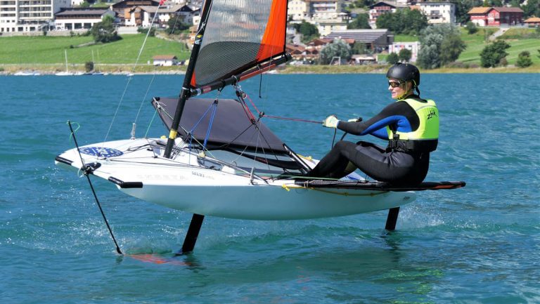 Skeeta - the boat for foiling with performance also in the